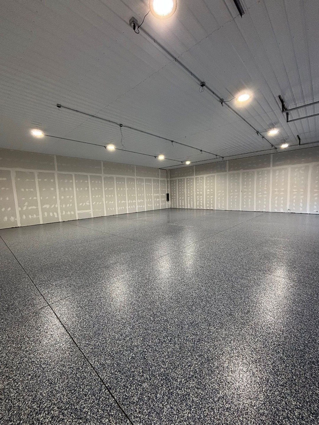 Explore Norfolk Shop Condos - Ideal Space for Business